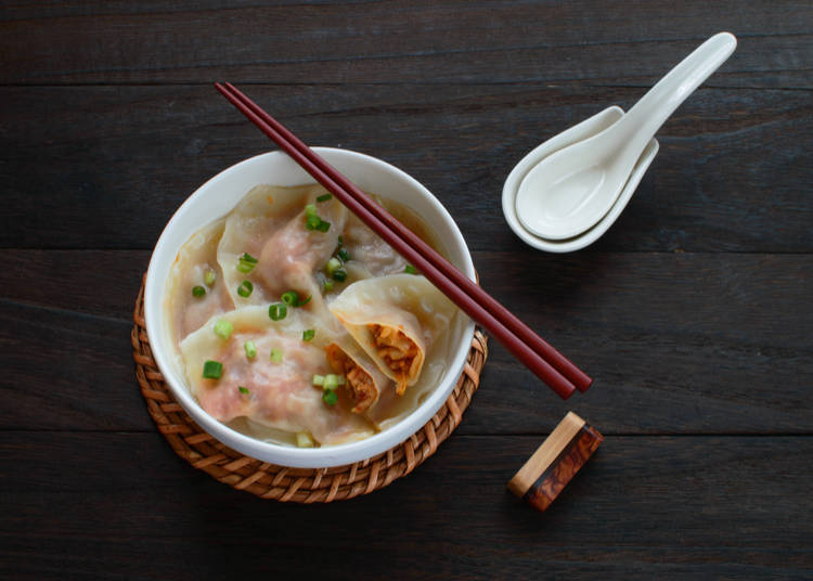 A Guide to Gyoza - Tasty Japanese Dumplings! - LIVE JAPAN (Japanese ...